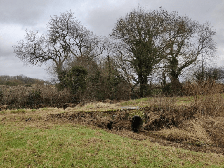 Walk 7 – Across the fields to Surrendell House – 3 miles – Hullavington ...